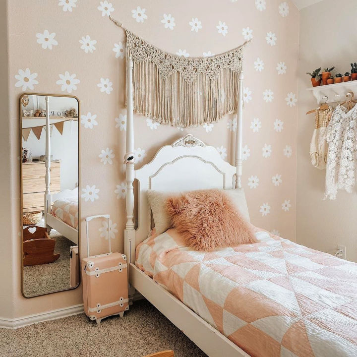30 Inspiring Girls' Room Ideas To Steal - Blitsy