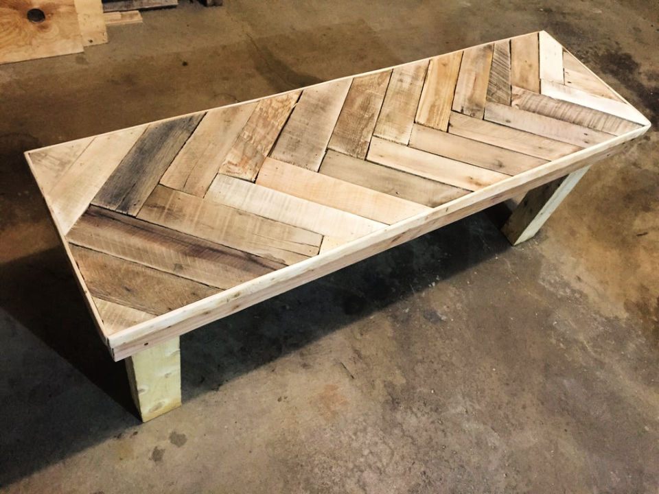 40 DIY Wood Pallet Bench Plans and Ideas - Blitsy