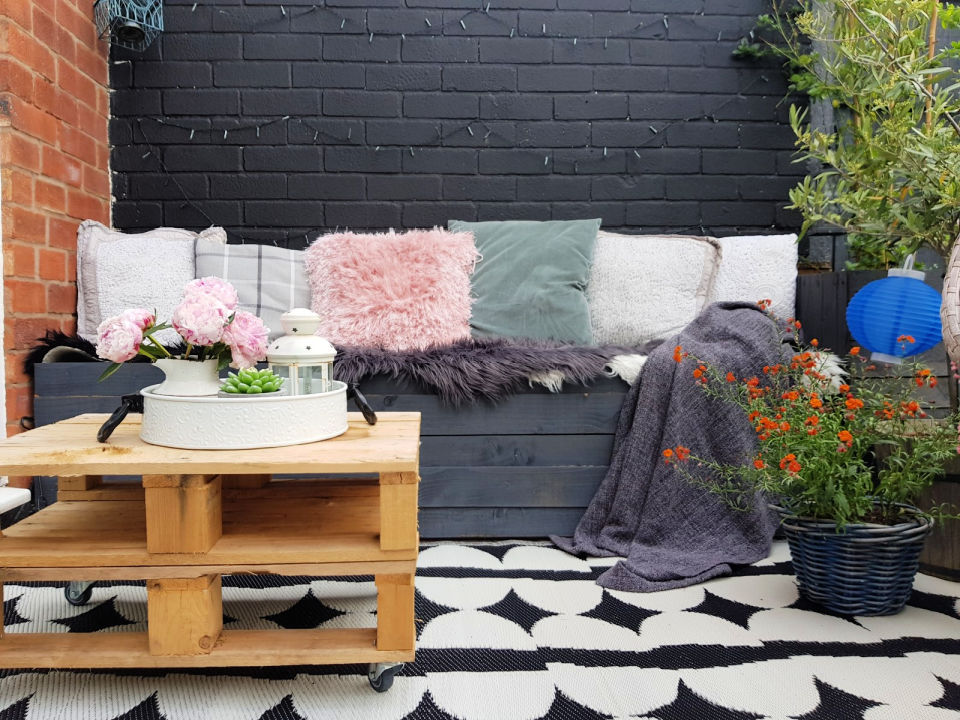 40 DIY Wood Pallet Bench Plans and Ideas - Blitsy