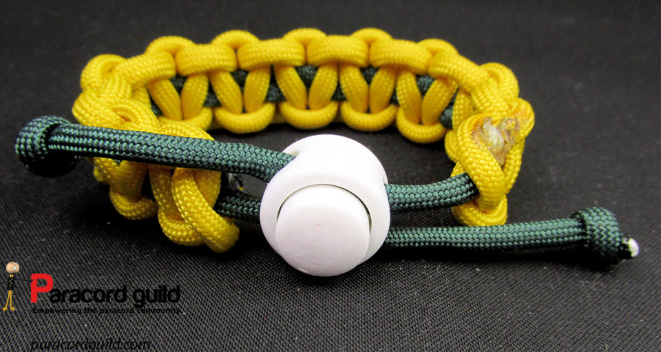 20 Free DIY Paracord Bracelet Patterns to Make - Blitsy