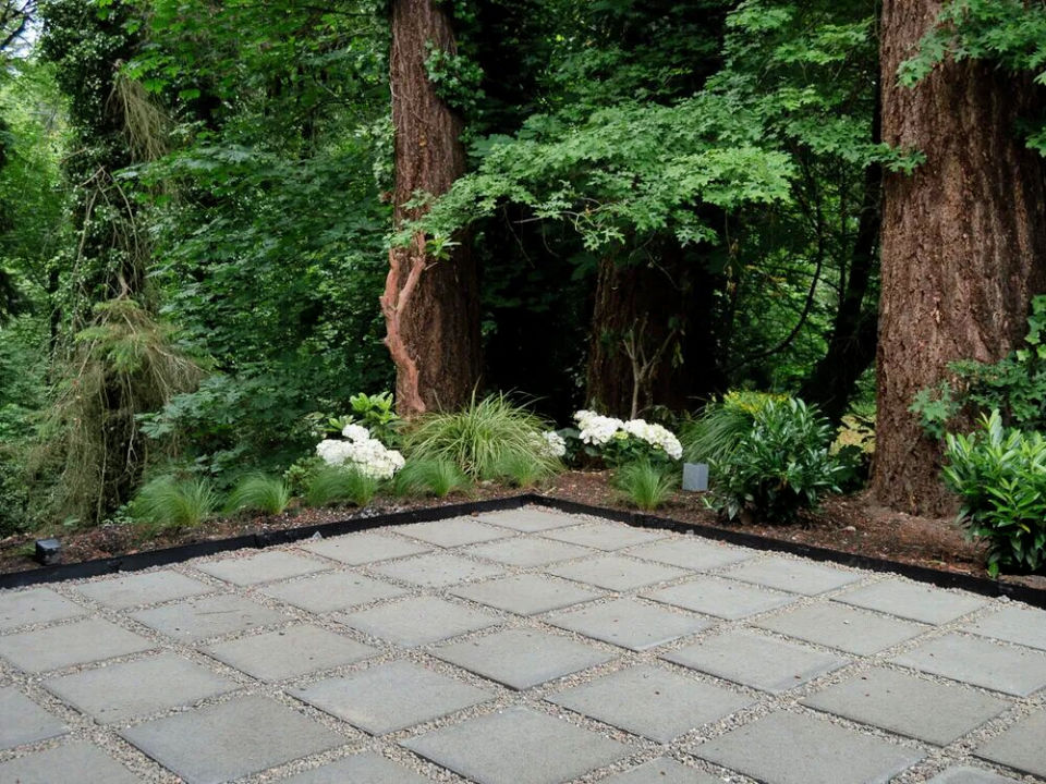 DIY Pavers (20 Best Ways) - Blitsy