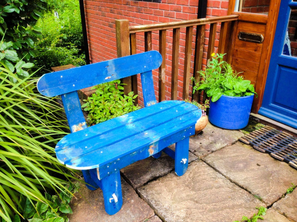 40 DIY Wood Pallet Bench Plans and Ideas - Blitsy