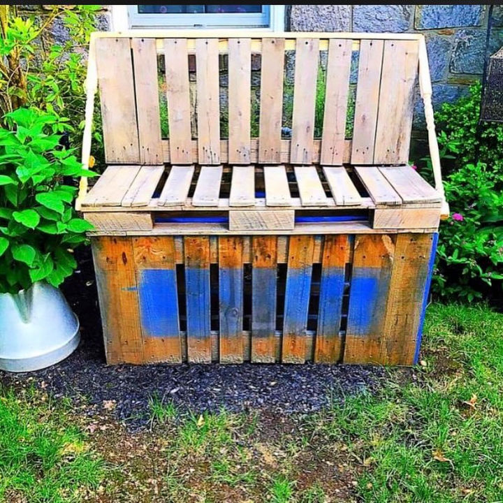40 DIY Wood Pallet Bench Plans and Ideas - Blitsy
