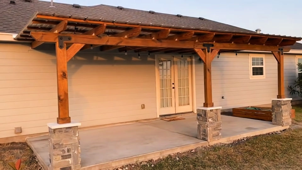 40 Trendy Covered Patio Ideas on A Budget - Blitsy