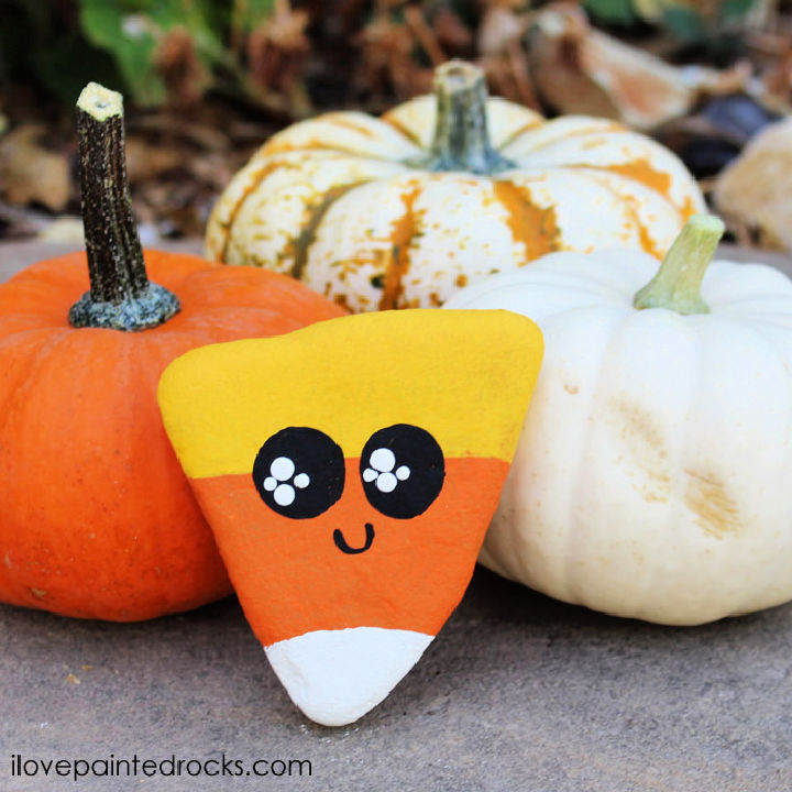 25 Easy Halloween Painted Rocks - Halloween Rock Ideas