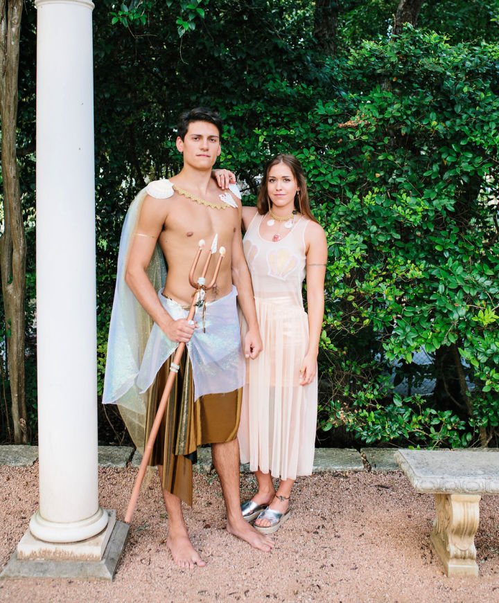 40 Easy DIY Couple Halloween Costumes Ideas 2024