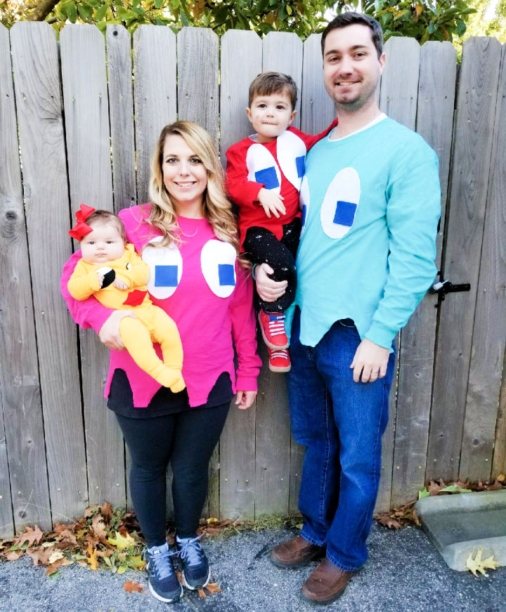 40 Easy Family Halloween Costumes: Family Costume Ideas