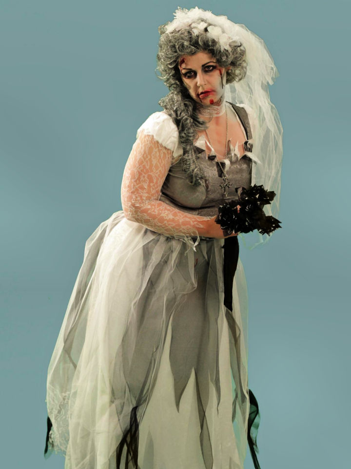 25 Zombie Makeup Ideas for Halloween - Blitsy