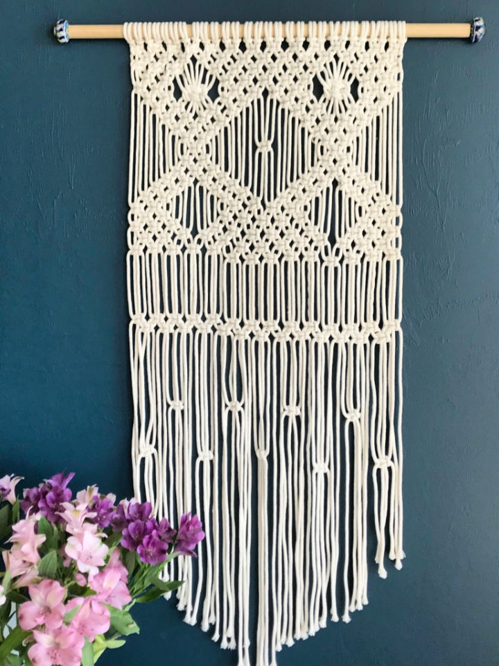25 Free Macrame Wall Hanging Patterns to Elevate Your Decor - Blitsy