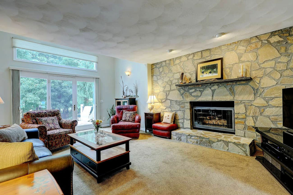 25 Impressive Stone Fireplace Ideas to Upgrade Your Home - Blitsy