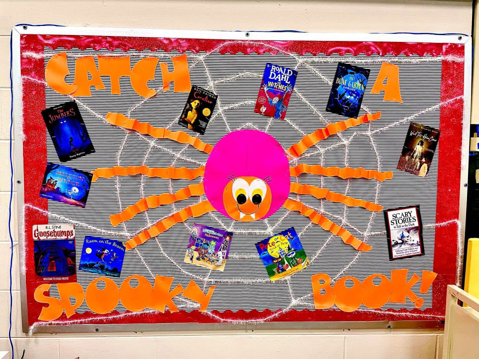 25 Creative Halloween Bulletin Board Decorations Ideas