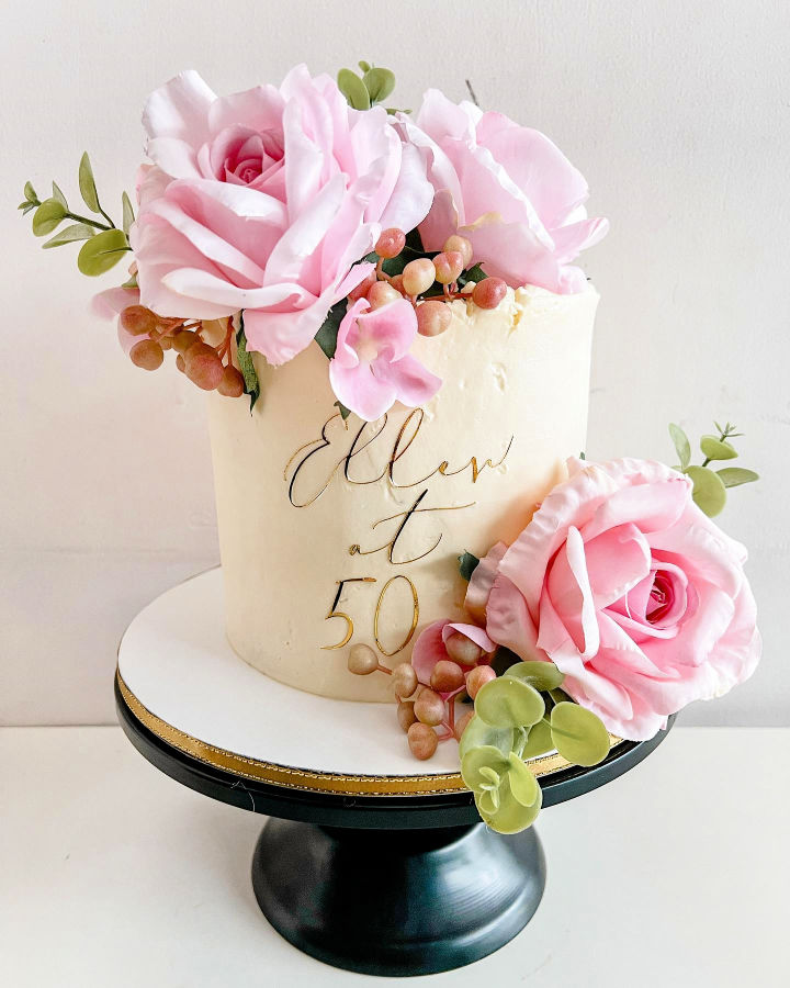 25 Beautiful 50th Birthday Cake Ideas for Men & Women