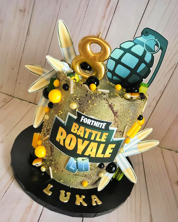 25 Remarkable Fortnite Cake Ideas - Blitsy