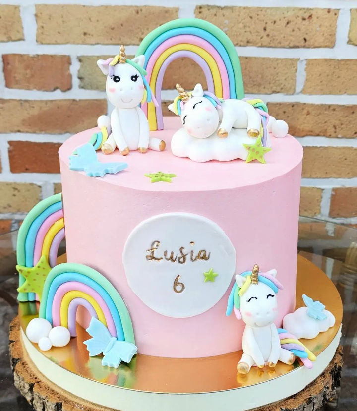 25 Pretty Unicorn Cake Ideas - Blitsy