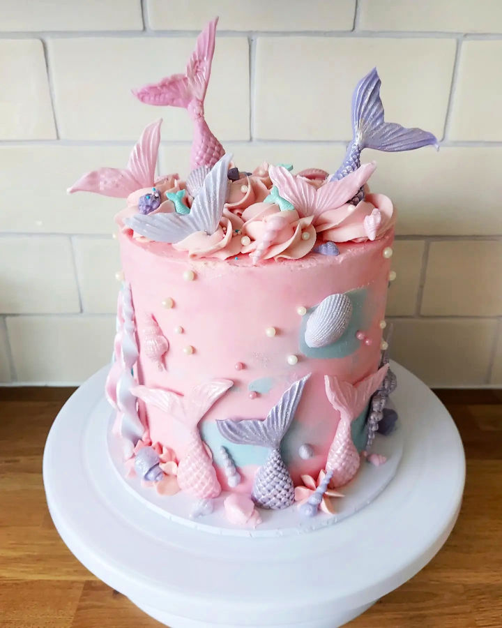 25 Unique Mermaid Cake Ideas - Blitsy
