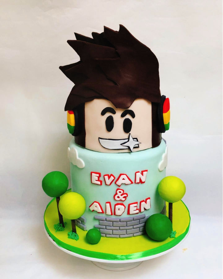 20 Creative Roblox Cake Ideas - Blitsy