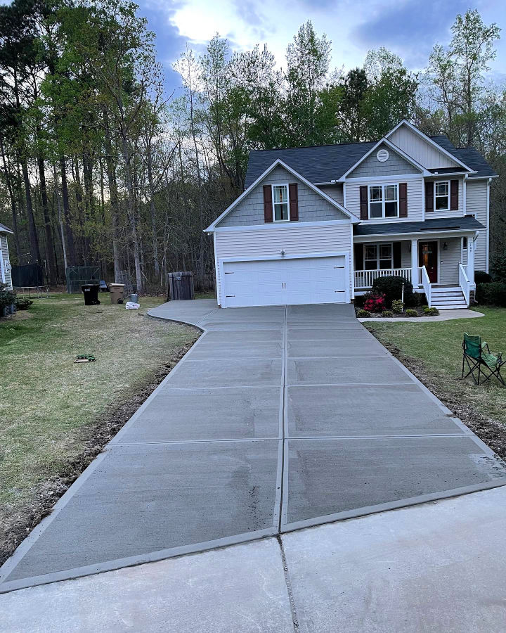 DIY Concrete Driveway Installation - Blitsy