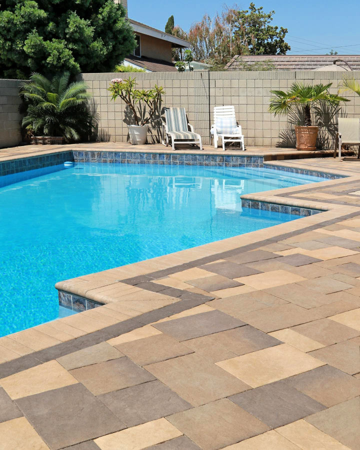 25 Inspiring Pool Deck Ideas - Blitsy