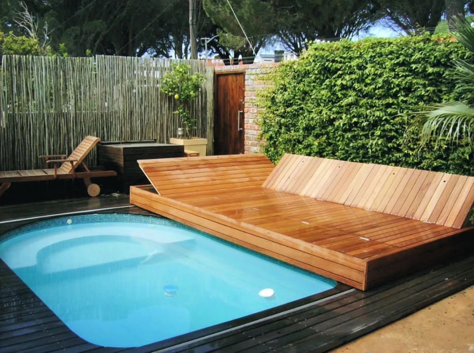25 Inspiring Pool Deck Ideas - Blitsy