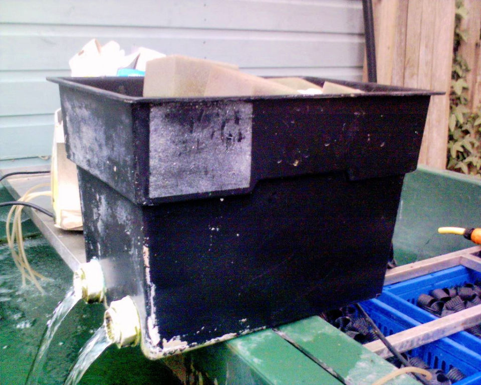 DIY Pond Filter - Step by Step Guide - Blitsy