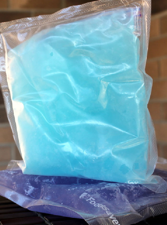 Homemade DIY Ice Pack for Quick Pain Relief - Blitsy