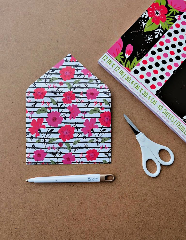 How to Make an Envelope - Step by Step Instructions - Blitsy
