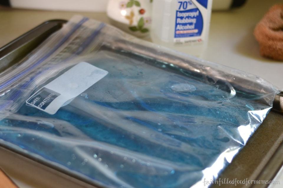 Homemade DIY Ice Pack for Quick Pain Relief - Blitsy