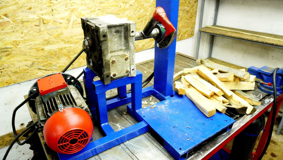 Homemade DIY Log Splitter - Blitsy