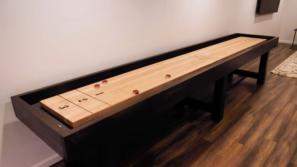 DIY Shuffleboard Table Plans - Blitsy