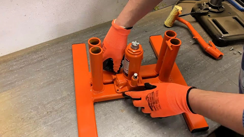 DIY Motorcycle Lift Plans - Blitsy