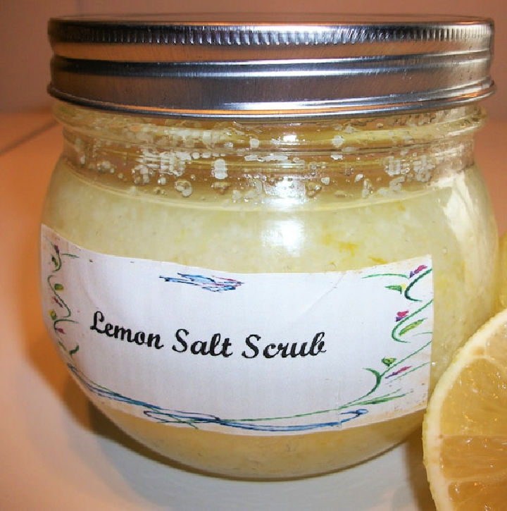 DIY Salt Scrub Recipe to Moisturize Your Skin Naturally - Blitsy