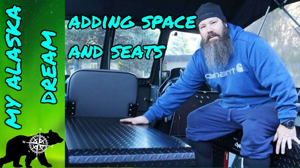 15 DIY Boat Bench Seat Ideas to Make - Blitsy