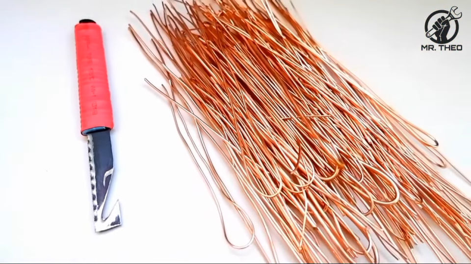 DIY Wire Stripper (How to Strip Wire) - Blitsy