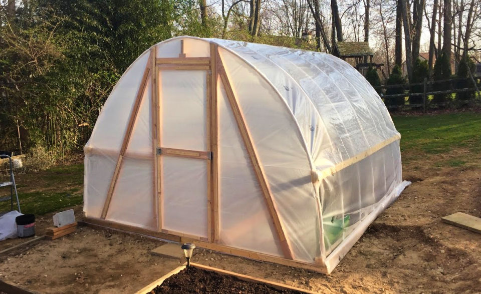 DIY Hoop House to Extend Your Growing Season - Blitsy