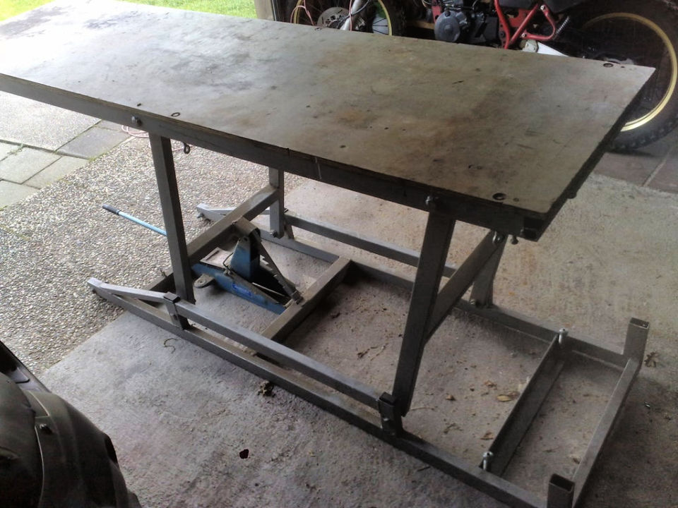 DIY Motorcycle Lift Plans - Blitsy