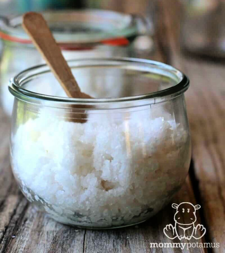DIY Salt Scrub Recipe to Moisturize Your Skin Naturally - Blitsy