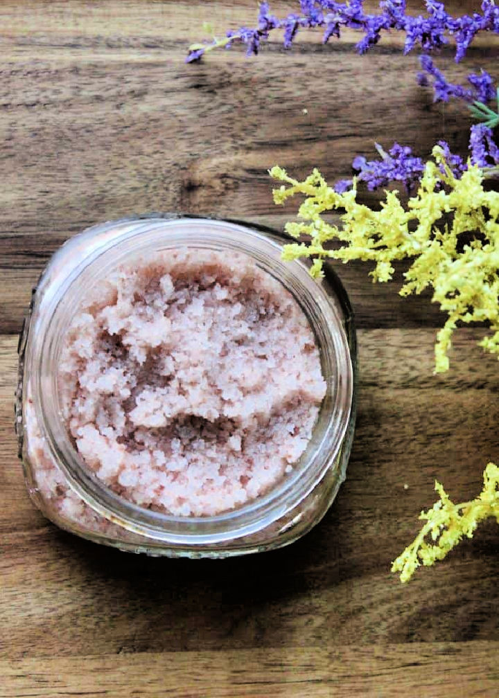 DIY Salt Scrub Recipe to Moisturize Your Skin Naturally - Blitsy