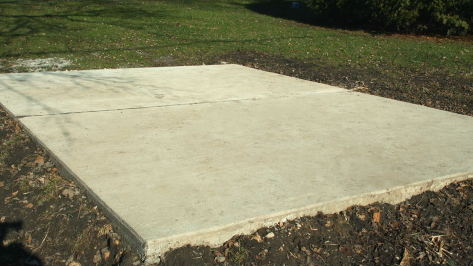 How to Pour a Concrete Slab - Step by Step Guide - Blitsy
