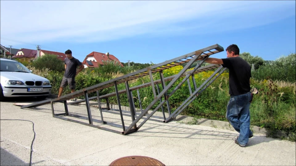 Best DIY Car Ramps to Make - Blitsy