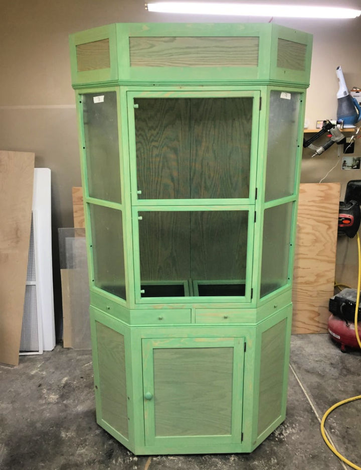 DIY Chameleon Cage - Step by Step Guide - Blitsy