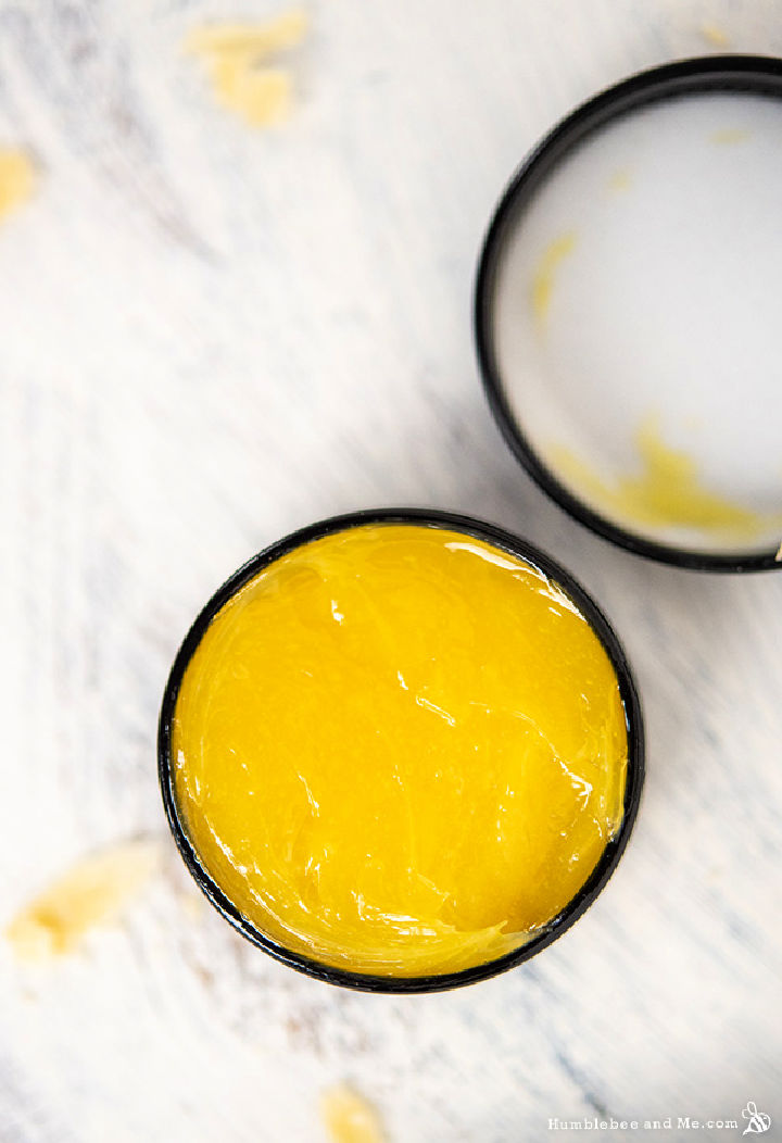 Homemade DIY Lip Mask Recipe - Blitsy