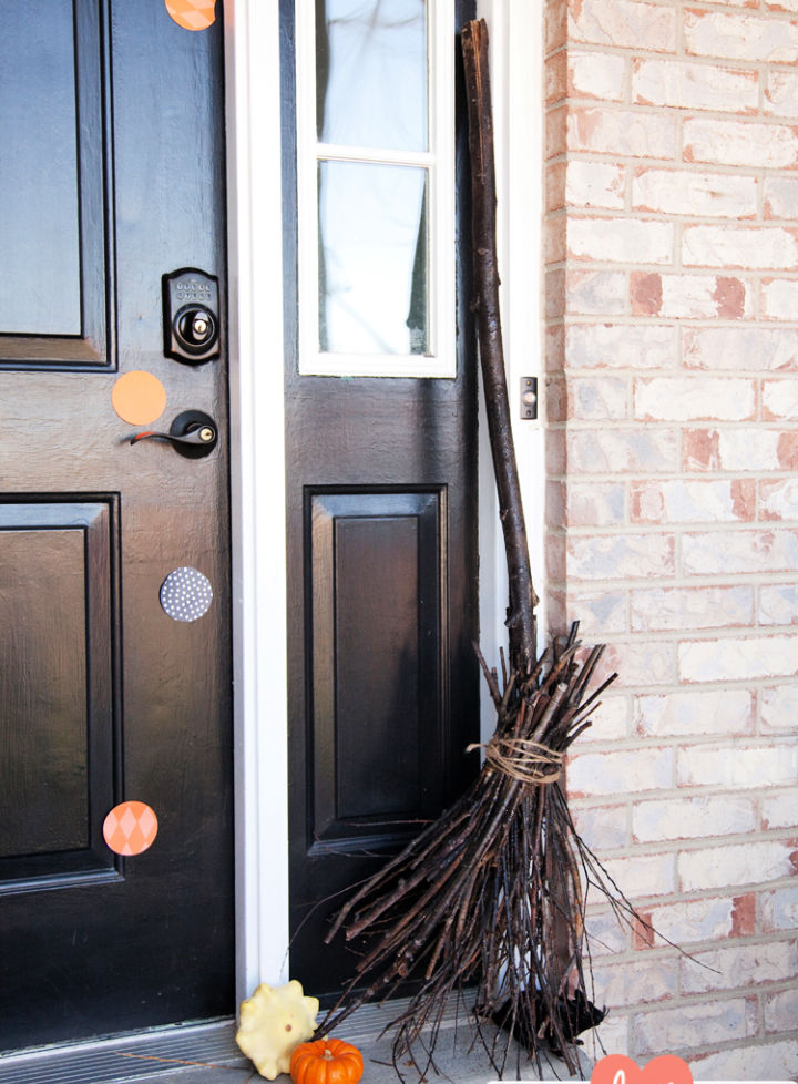 DIY Witch Broom - Step by Step Instructions - Blitsy