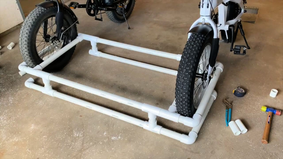Easy DIY Truck Bed Bike Rack - Blitsy
