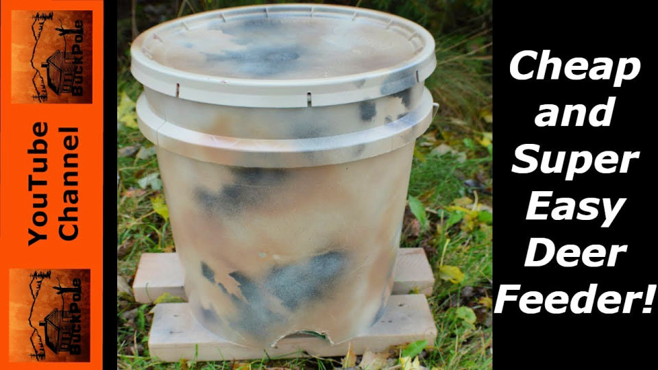 20 Homemade DIY Deer Feeder Ideas - Blitsy