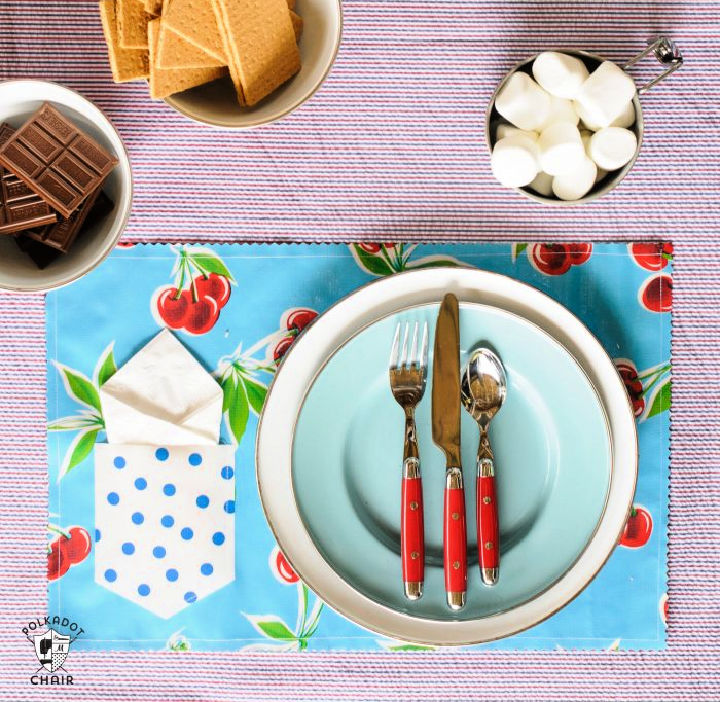 DIY Placemats - Step by Step Instructions - Blitsy