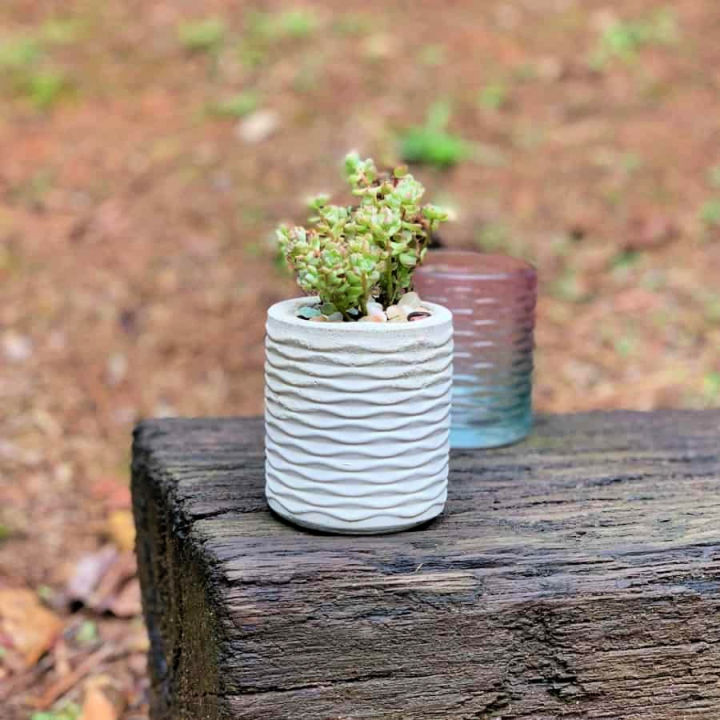 25 DIY Concrete Molds: How to Make a Mold for Concrete - Blitsy