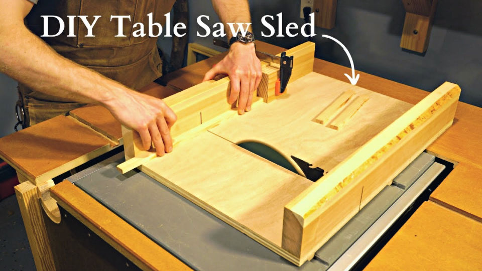 DIY Table Saw Sled for Beginners - Blitsy