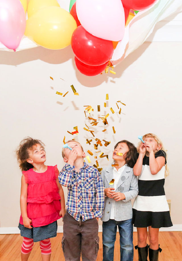 DIY Balloon Drop for A Memorable Party Experience - Blitsy