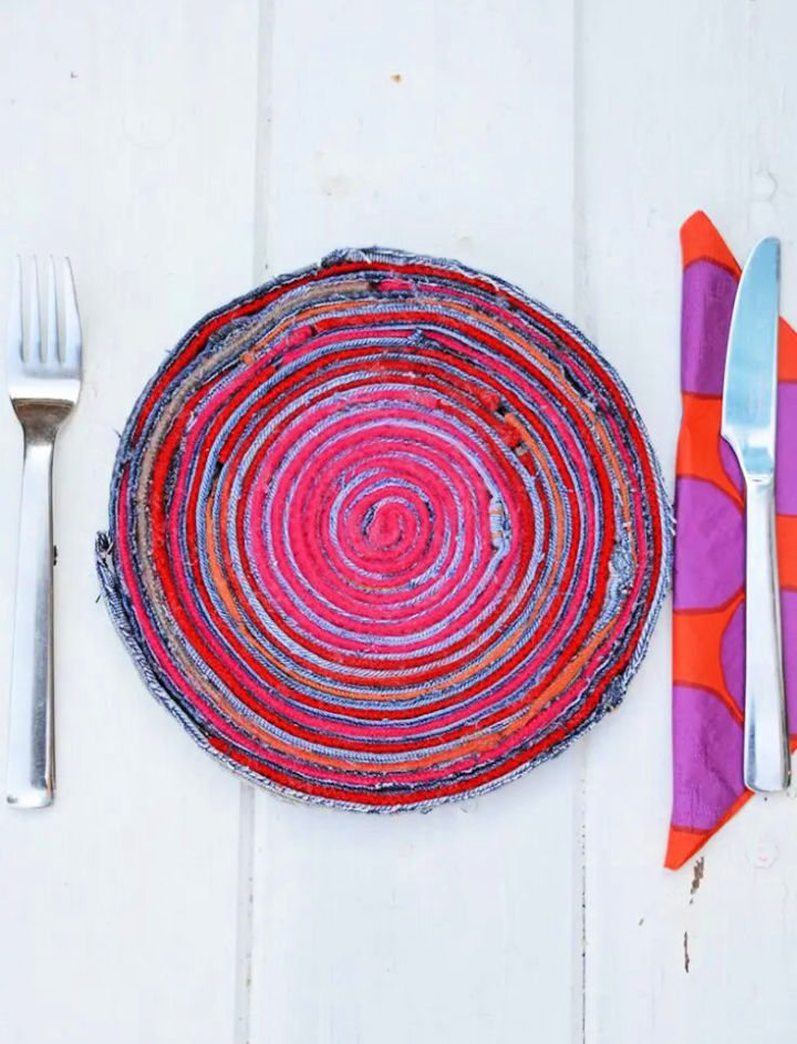 DIY Placemats - Step by Step Instructions - Blitsy