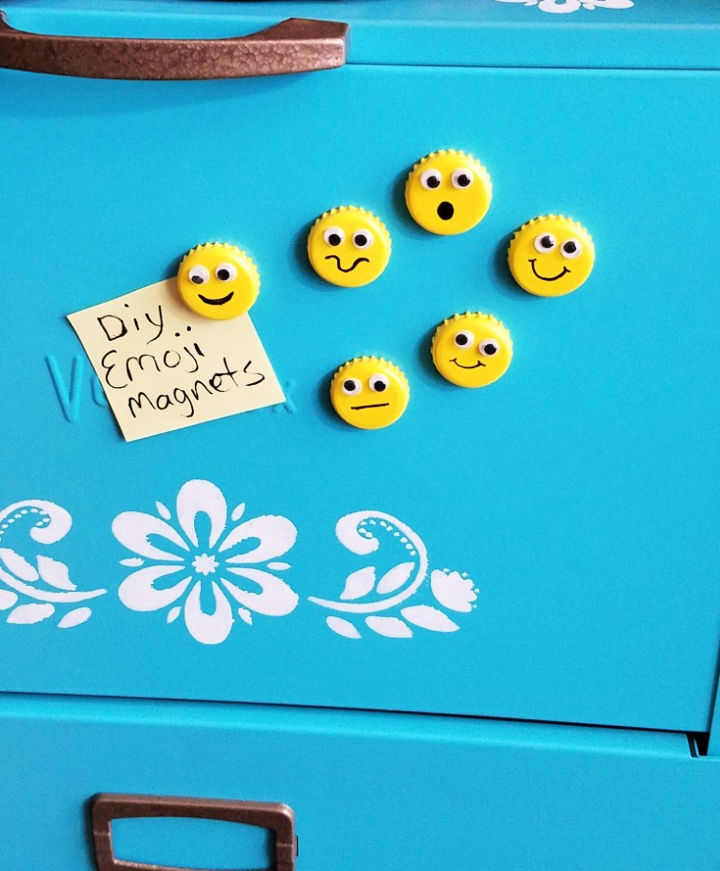 40 DIY Fridge Magnets to Personalize Your Kitchen Decor - Blitsy
